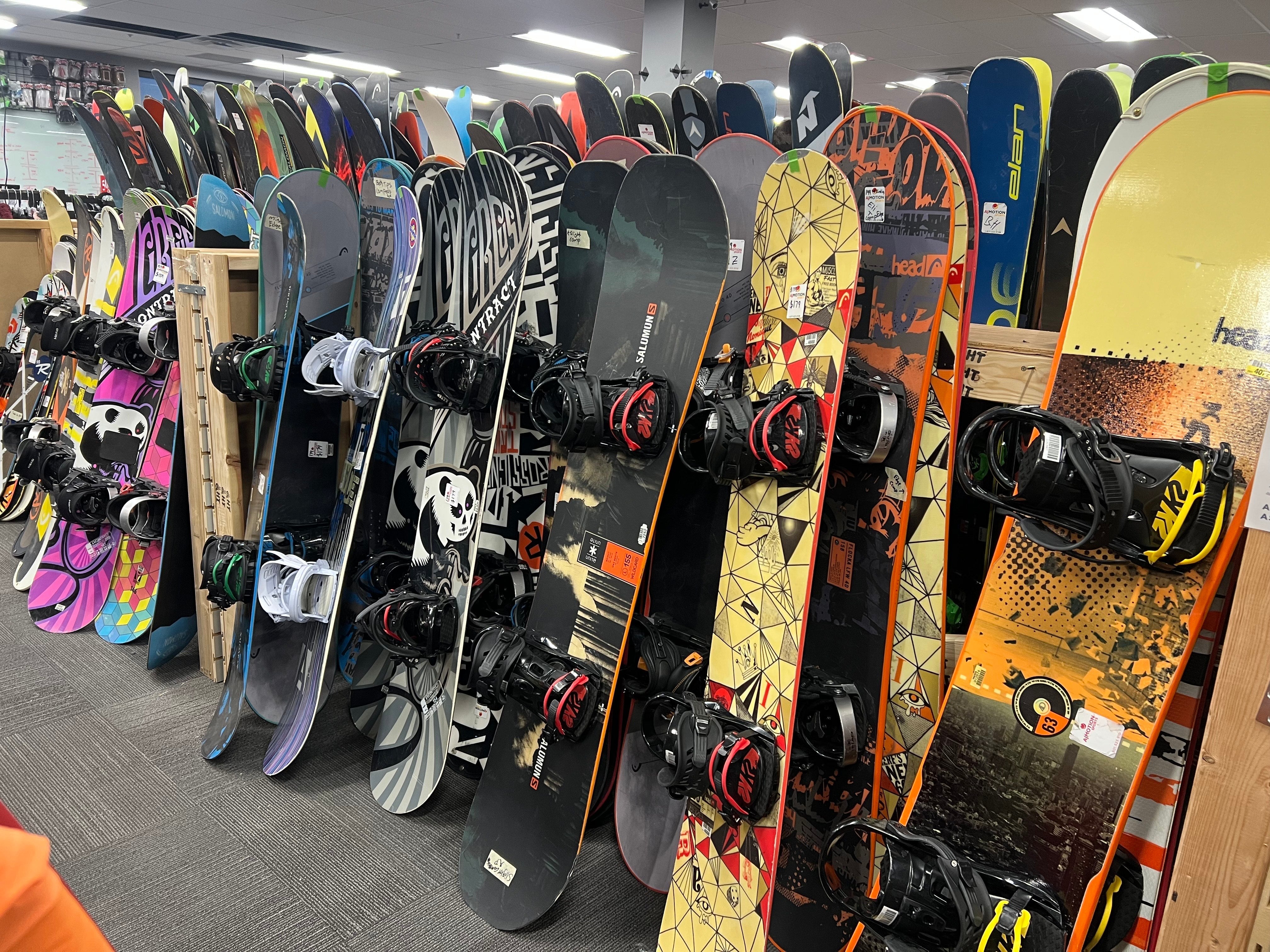 Used Snowboard & Binding Packages – AJ Motion Sports